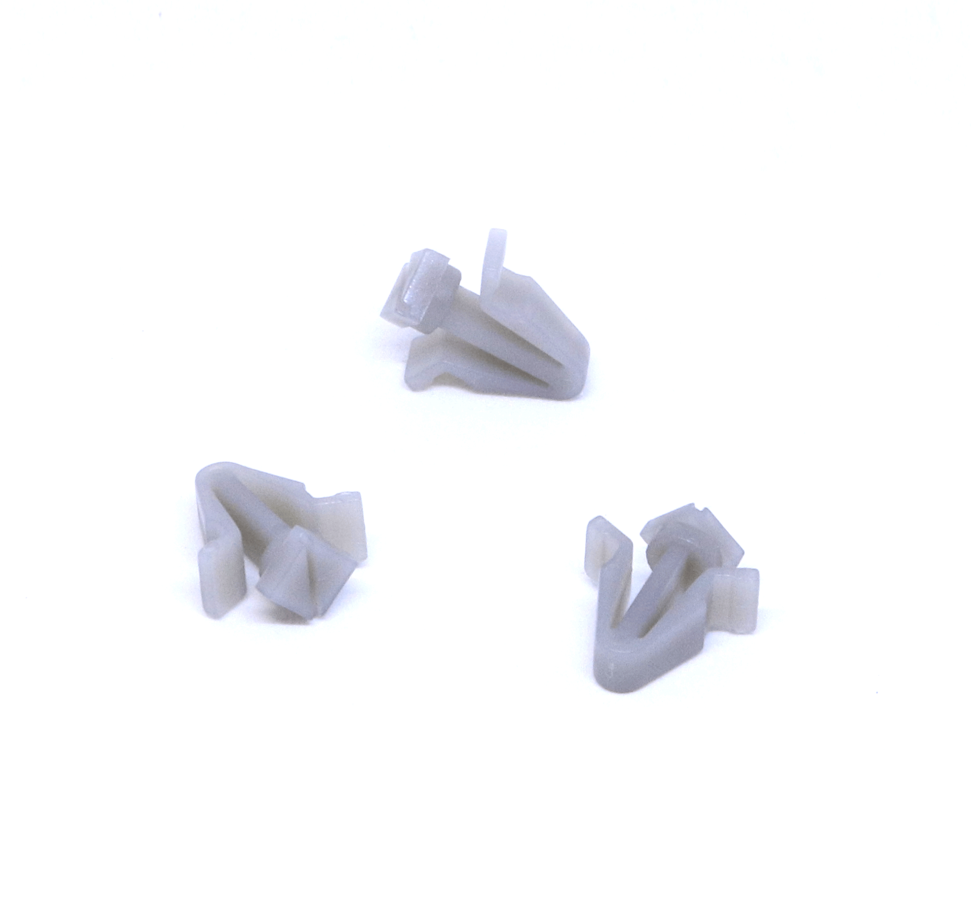 C545 – Grille Clip Nissan – Clips Warehouse